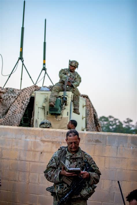 Dvids Images Paratroopers Control Hold Of Jrtc City [image 30 Of 52]