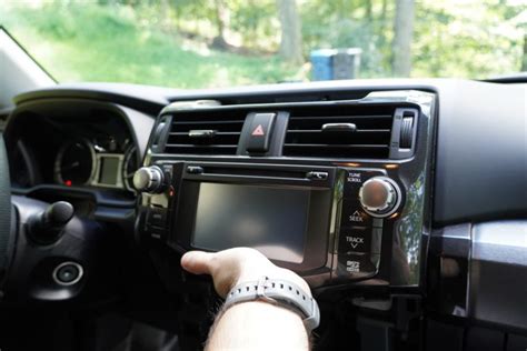 Dasaita Vivid11 Head Unit For 5th Gen 4Runner Install Review