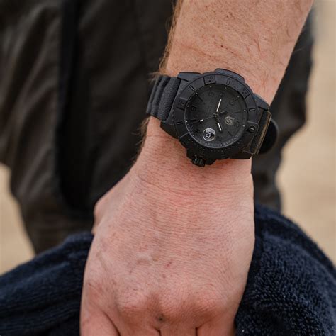 Luminox XS.3601.BO.NSF Navy SEAL Foundation 3600 Series Blackout ...