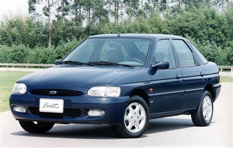 Ford Escort conheça a história deste clássico nacional