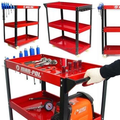 Количка за инструменти с 3 рафта и поставка за отвертки Инструменти Пловдив Количка за