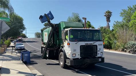 2009 Autocar Amrep Garbage Truck On Trash Youtube