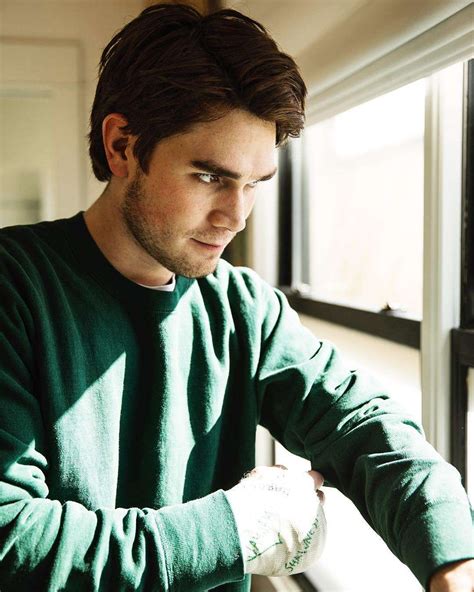 25 Kj Apa Ideas Apa Riverdale Archie Andrews