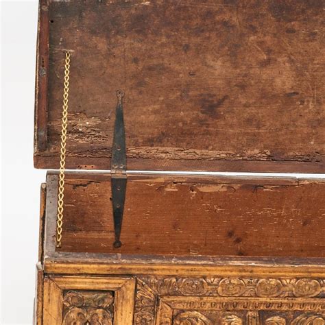 Italian Renaissance Cassone Wedding Chest At 1stdibs