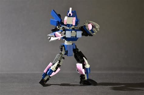 Transformers Prime Arcee R Lego