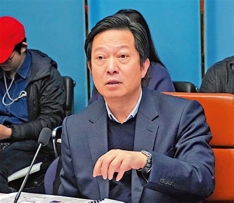 郭一鳴一國兩制為港媒帶來優勢 大公報