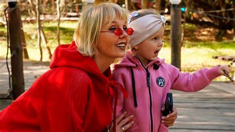 Валерия показала как проводит выходные с единственной внучкой Селин