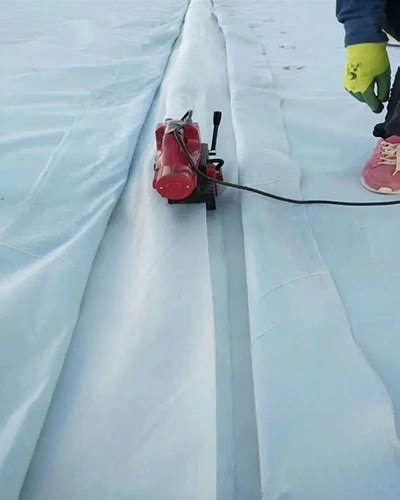 Composite Geomembrane Waterproof Geotextile Fabric Qivoc