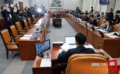 포토 野 운영위서 대통령실 특활비 전액 삭감與 분풀이 삭감 아시아경제