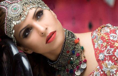Bridal Makeup Smokey Eye Brown Eyes Looks Tips 2014 Images Natural Look