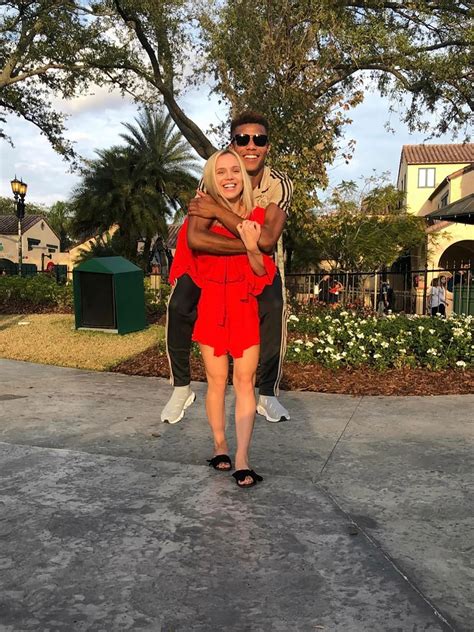 Una Figura Del Ajax Generó Polémica Al Revelar La Frase Con La Que Sedujo A Su Novia Soy David