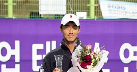 김청의·김다빈 실업테니스연맹전 함양대회 남녀단식 우승