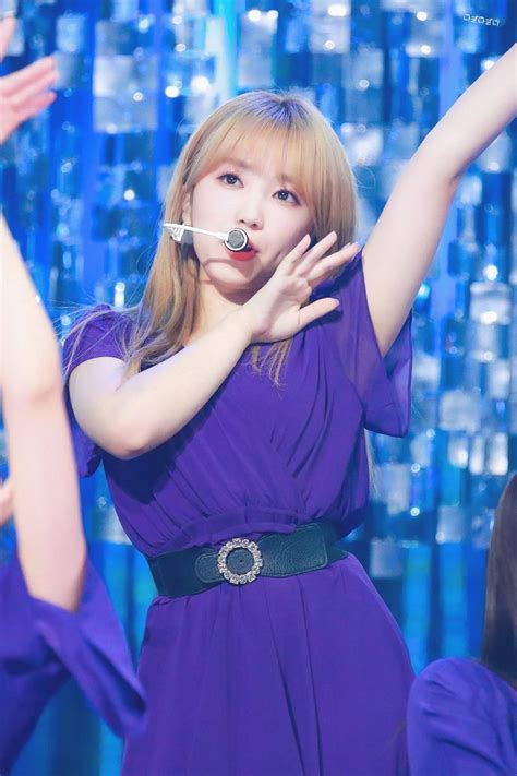Pin Von Mê Em Liz Không Lối Thoát Auf Produce 48 And Izone Update For