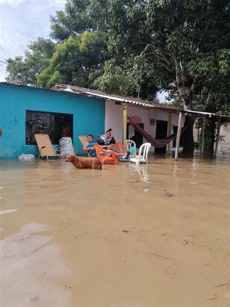 barrios en emergencia por el desbordamiento del río en Fundación