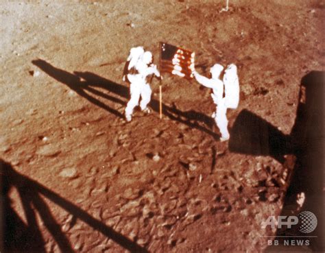 「人類にとって偉大な飛躍」アポロ11号月面着陸50年（パート2）地球へ 写真24枚 国際ニュース：afpbb News