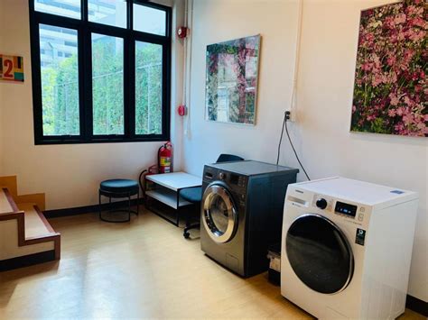 Kaugummi Dramatiker Hissen Fake Hostel Waschmaschine Feuerwehrmann