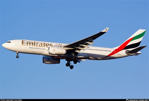 A EKR Emirates Airbus A Photo By Jan Seba ID Planespotters Net