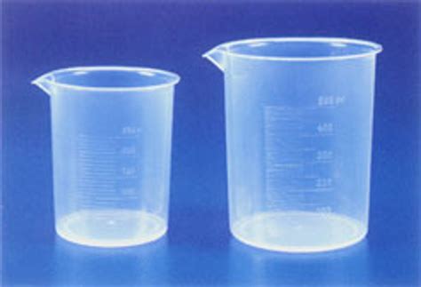 Plastic Beakers Griffin Style