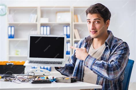 Premium Photo Computer Hardware Repair And Fixing Concept By