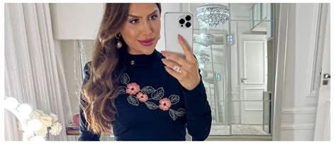 8 looks saia jeans saiba como combinar a peça Via Tolentino