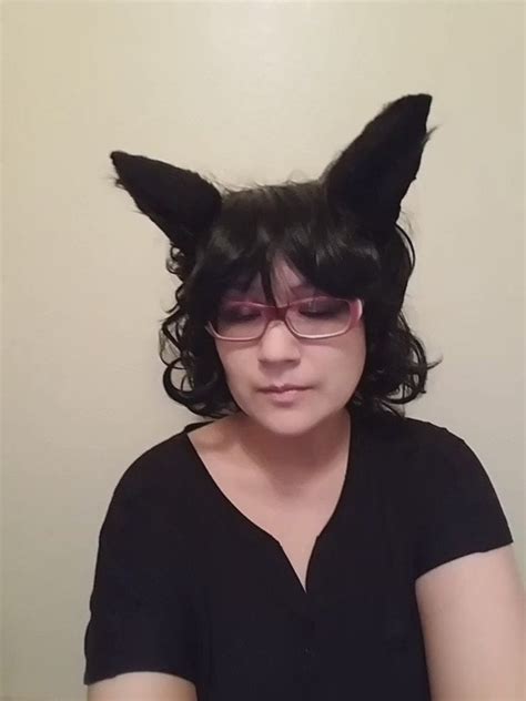 Her Ears Can Move Lambencycorrinforte Rrwby