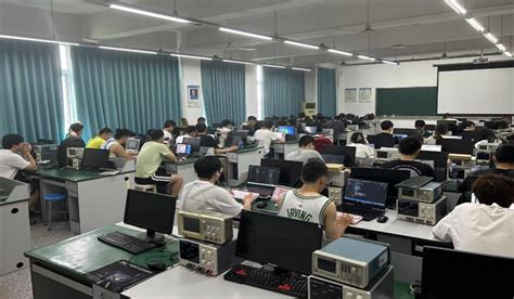 校企合作共育人（系列）——重庆海云捷迅科技有限公司 电子工程学院（大气探测学院）