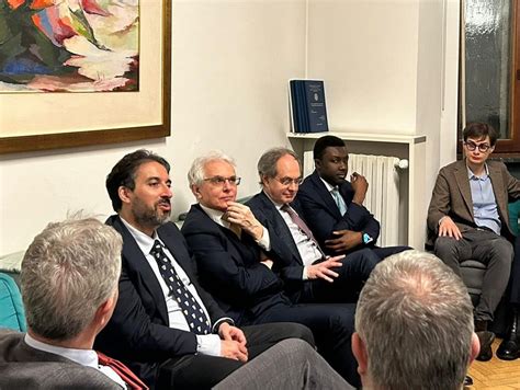 Il Rettore Della Bocconi In Visita A Castelbarco Fondazione Rui