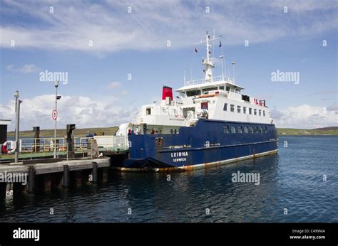 Lerwick Shetland Islands Scotland Uk Bressay Ferry Leirna At North