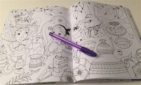 Alice In Wonderland An Enchanting Coloring Book Fabiana Attansio Coloring Queen