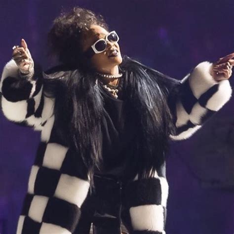 Rihanna Wearing Depuis 1924 Vintage Valentino Sunglasses