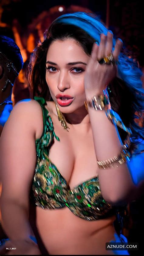 Tamanna Bhatia Nude Aznude
