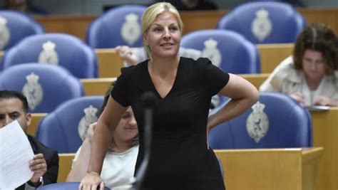 Attje Kuiken Keert Niet Terug In De Tweede Kamer Lindanl