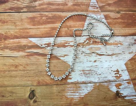 Кольє намисто чокер скло колір срібло — ціна 115 грн у каталозі Кольє і намиста Купити аксесуари