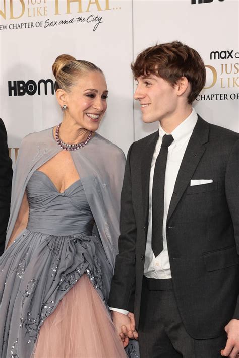 Mỹ nhân đẹp nhất Sex and the City tiết lộ Các con chưa hề xem phim này