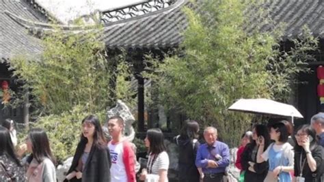 “五一”前四天全国接待国内游客人次破亿七环视频澎湃新闻 The Paper