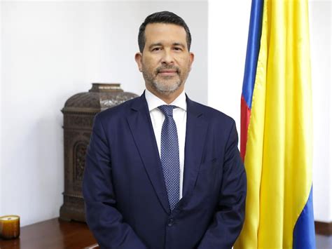 Procuraduría Cita A Director De La Dian Por Contrato De 250 Millones De