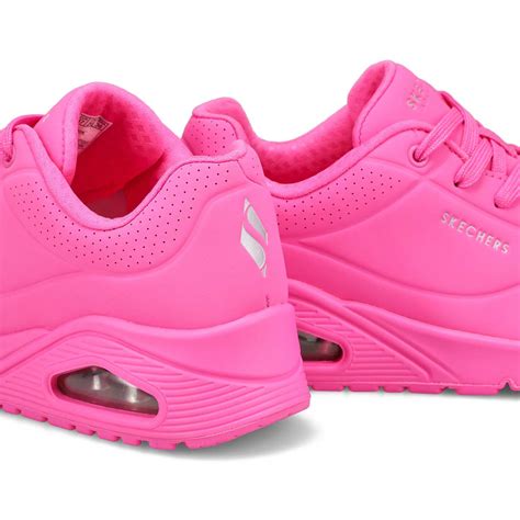 Skechers Womens Uno Stand On Air Sneaker H