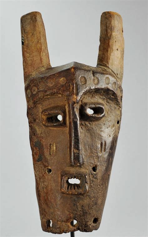 Pingl Sur Masques Africains En Galerie African Masks In Our Gallery