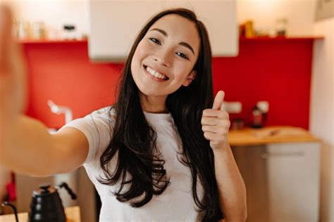 Видео Девојка им ги дупнала кондомите на родителите затоа што сакала сестра по 25 години им