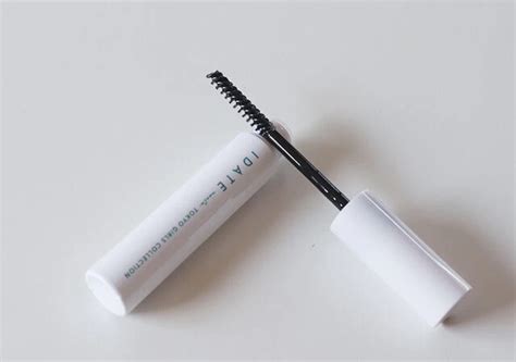 ダイソーで買えるってマジかサッと塗るだけで良い感じ♡保湿もできるお役立ちアイテム Michill Bygmo（ミチル）