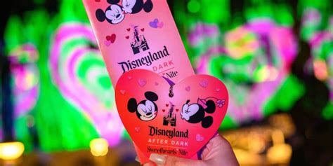 Fan Favorite Sweet Event Returns To Disney Parks Line Up Of Events