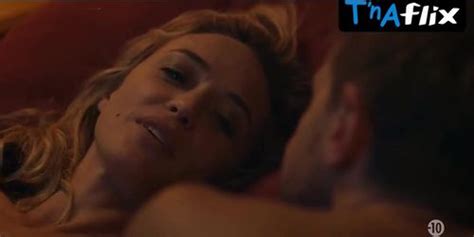 Helene De Fougerolles Sexy Scene In Balthazar