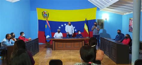 Instalada junta directiva de Cámara Municipal de Colina 2022