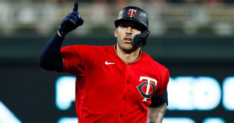 Report Carlos Correa Declined 285m Twins Offer Before Signing 350m