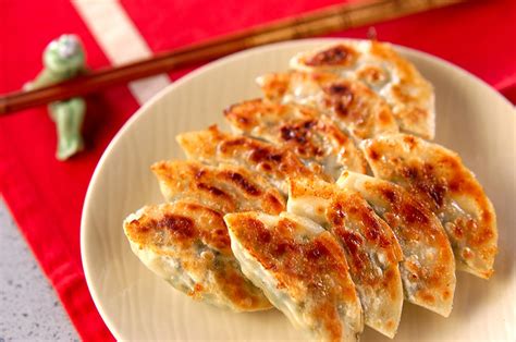 Lets Cook In Quarantine Period Make Perfect Pan Fried Japanese Gyoza