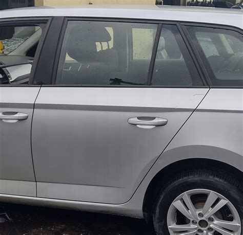 SKODA FABIA III KOMBI DRZWI TYŁ LEWE 2019 12882378045 oficjalne