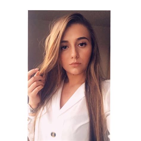 Madalina Ana Ursu Assistent Property Manager Warwick Estates