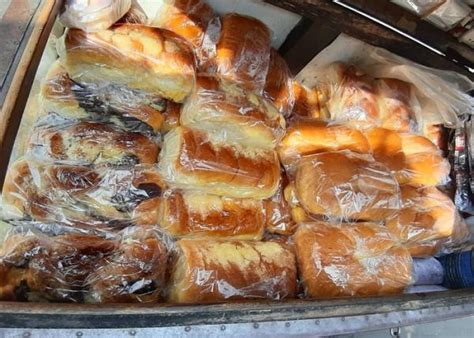 Deretan Kuliner Yang Wajib Dicicipi Di Sukabumi Nomor 6 Ada Roti