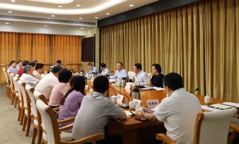 普陀区召开2021年招商引资项目第十次调度会工作