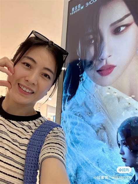 千億富商劉鑾雄為她收山！43歲愛妻狀態曝光 比下小17歲女星 自由娛樂